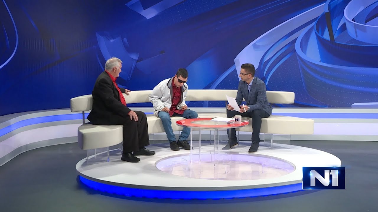 Denis Barta - Sarajlija koji je rasplakao region - YouTube