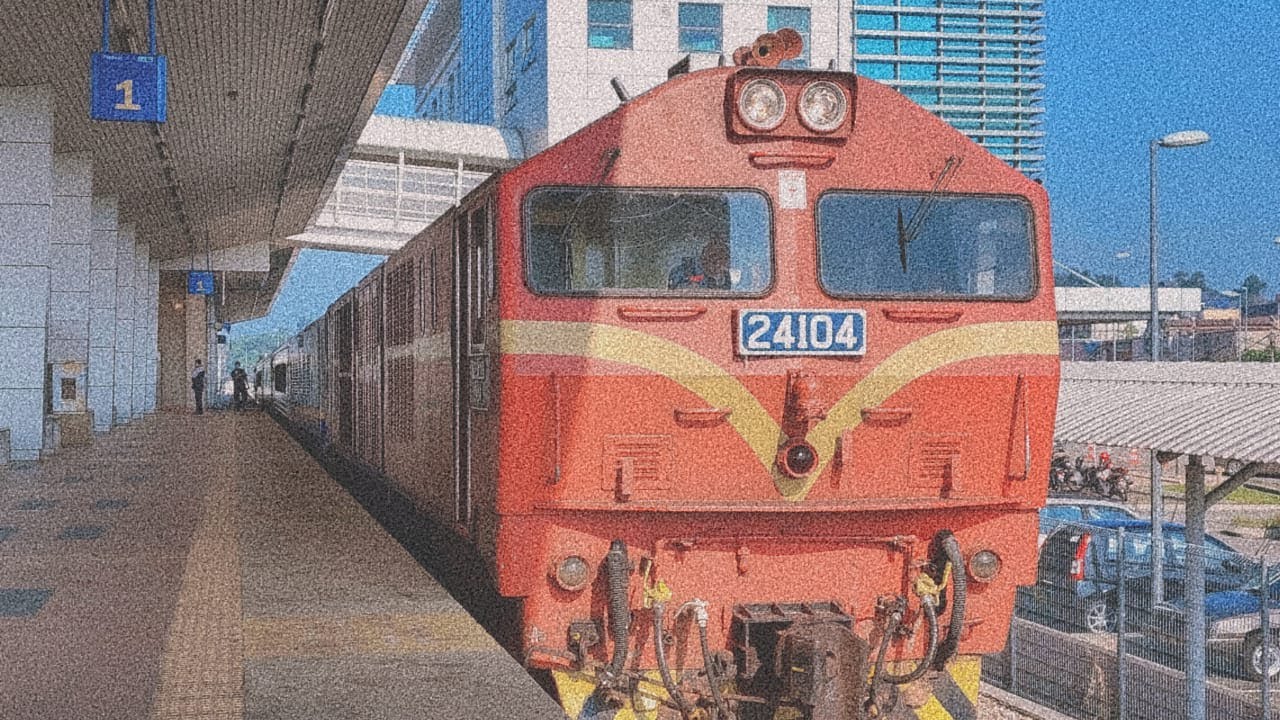#28 KOMPILASI TRAIN SHUTTLE SELATAN - YouTube