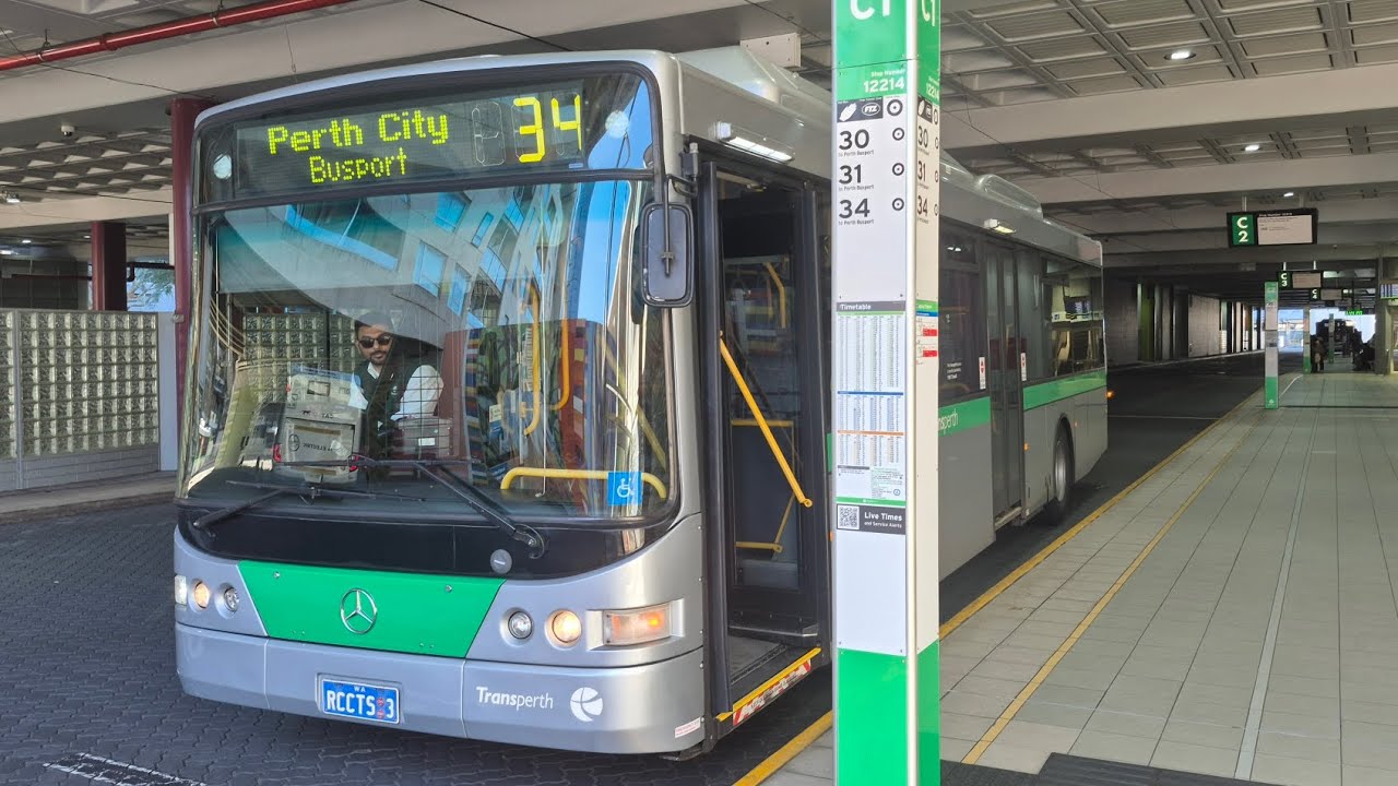 Transperth RCCTS3 Mercedes-Benz OC500LE CNG - YouTube