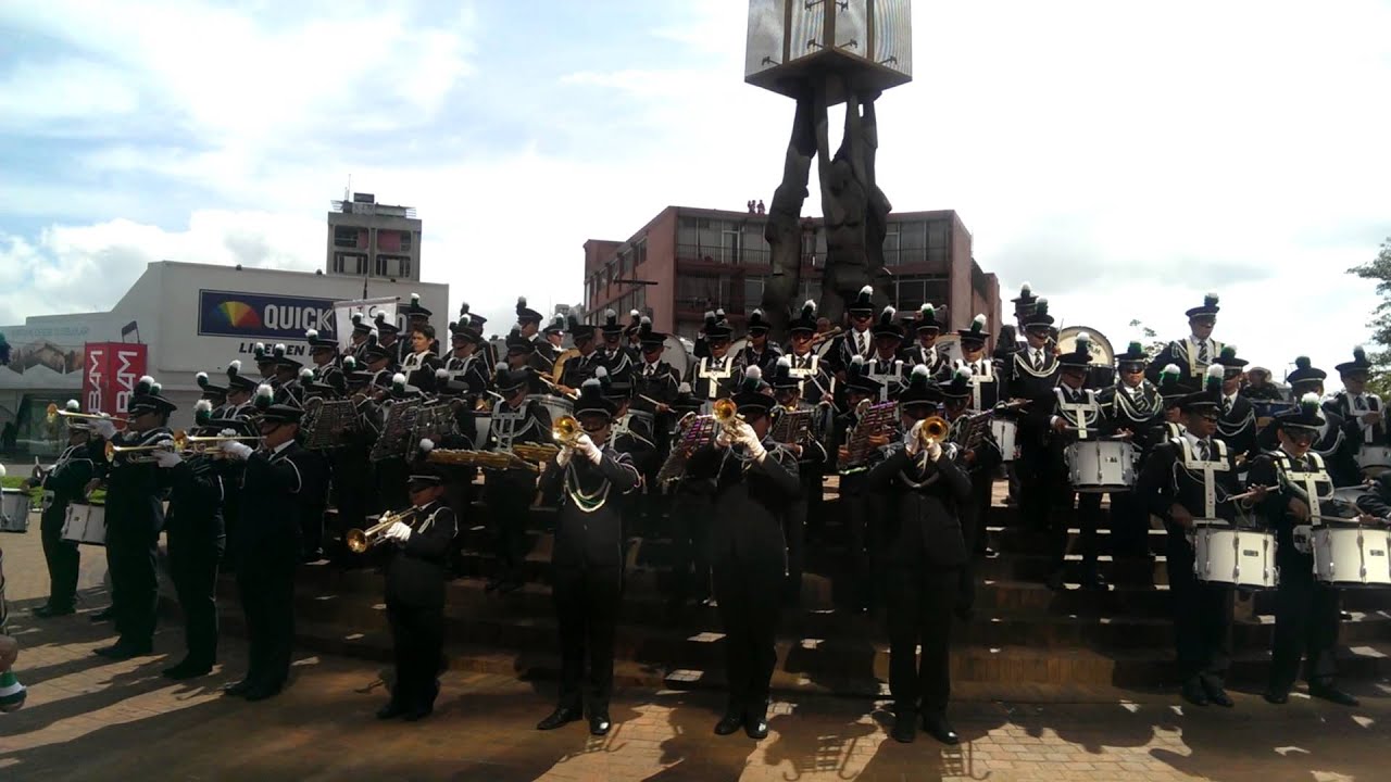 Banda ITC 2015 en la 21K - YouTube