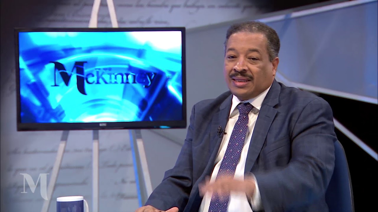 Pablo Mckinney con Dr. Roberto Rosario Márquez, Dirigente PLD, Sábado ...