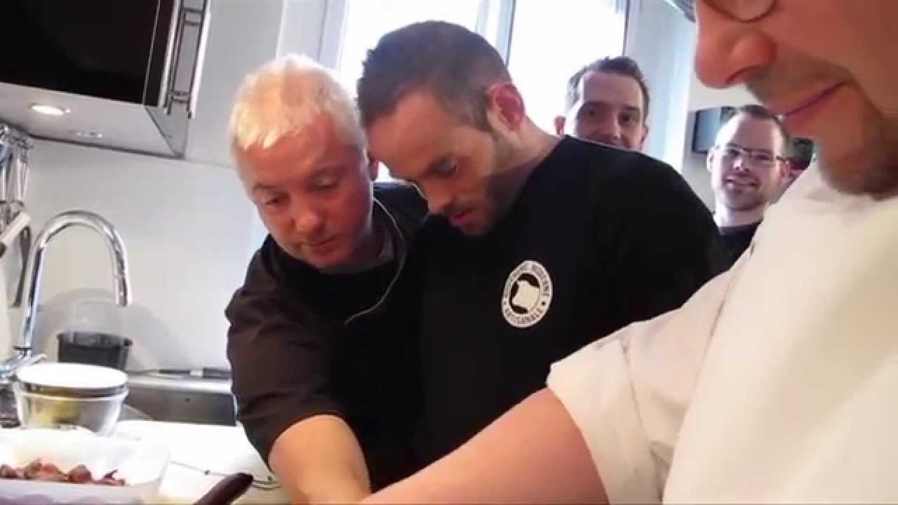 COURS DE CUISINE POUR NOS BOUCHERS - YouTube
