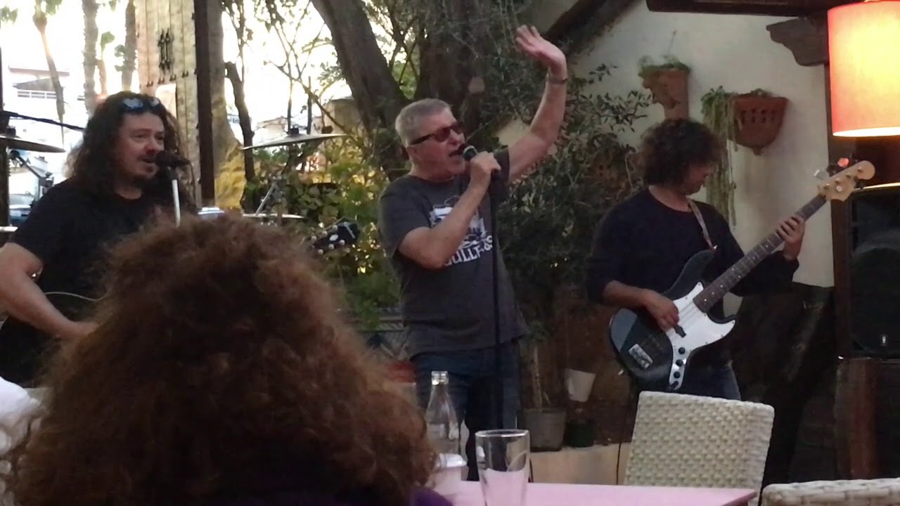 Wishing well(Fat Lizzard Band) - YouTube