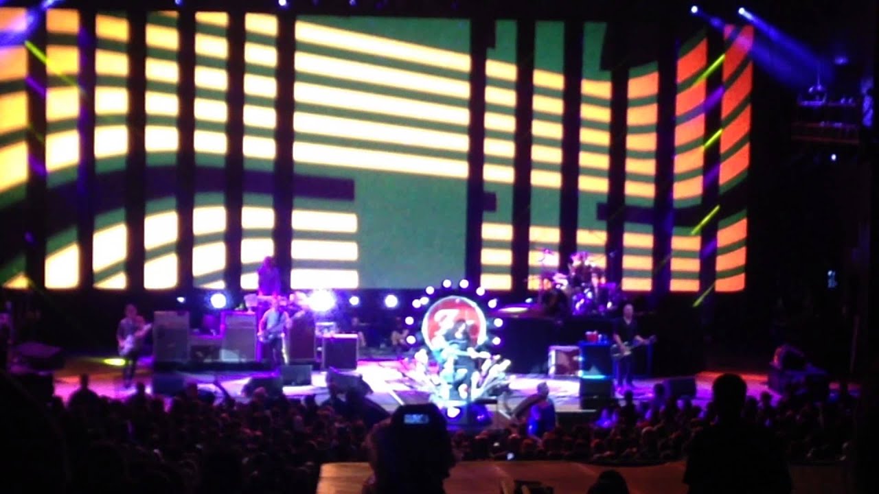 Foo Fighters - Congregation - 08162015 - Fiddler's Green Amphitheatre ...