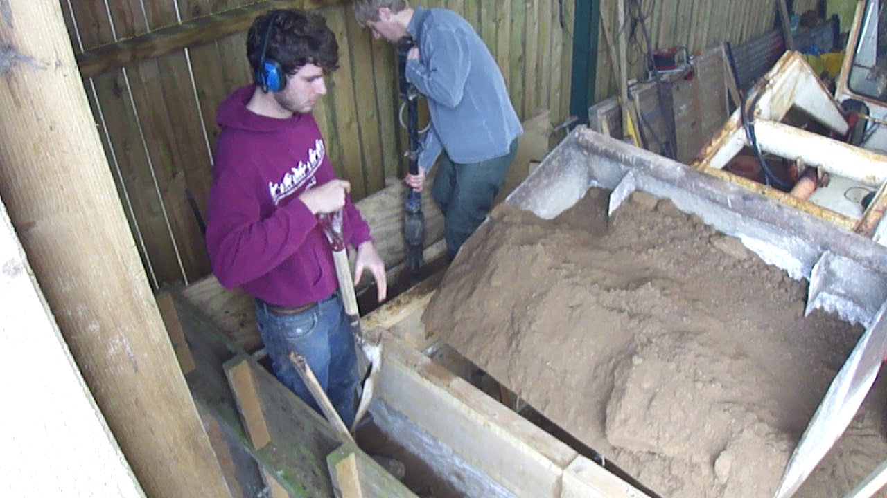 Ramming and filling - YouTube