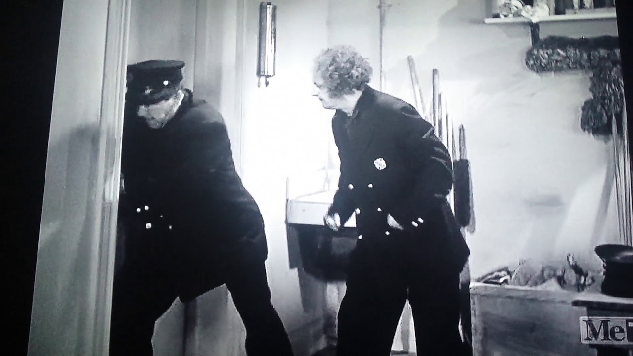 Three Stooges- Fire Fighters !!!!!!!!! - YouTube