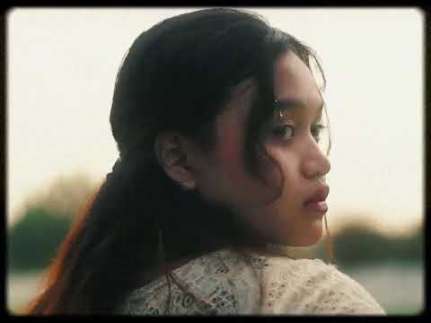 Maybe. by Sienna Spiro (luv this song) - YouTube