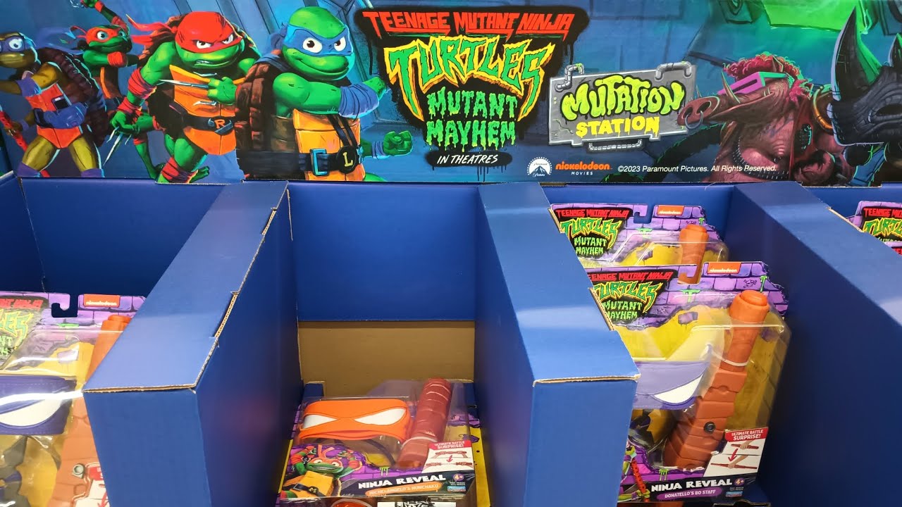 TMNT Display Case At Walmart 🔥 - YouTube