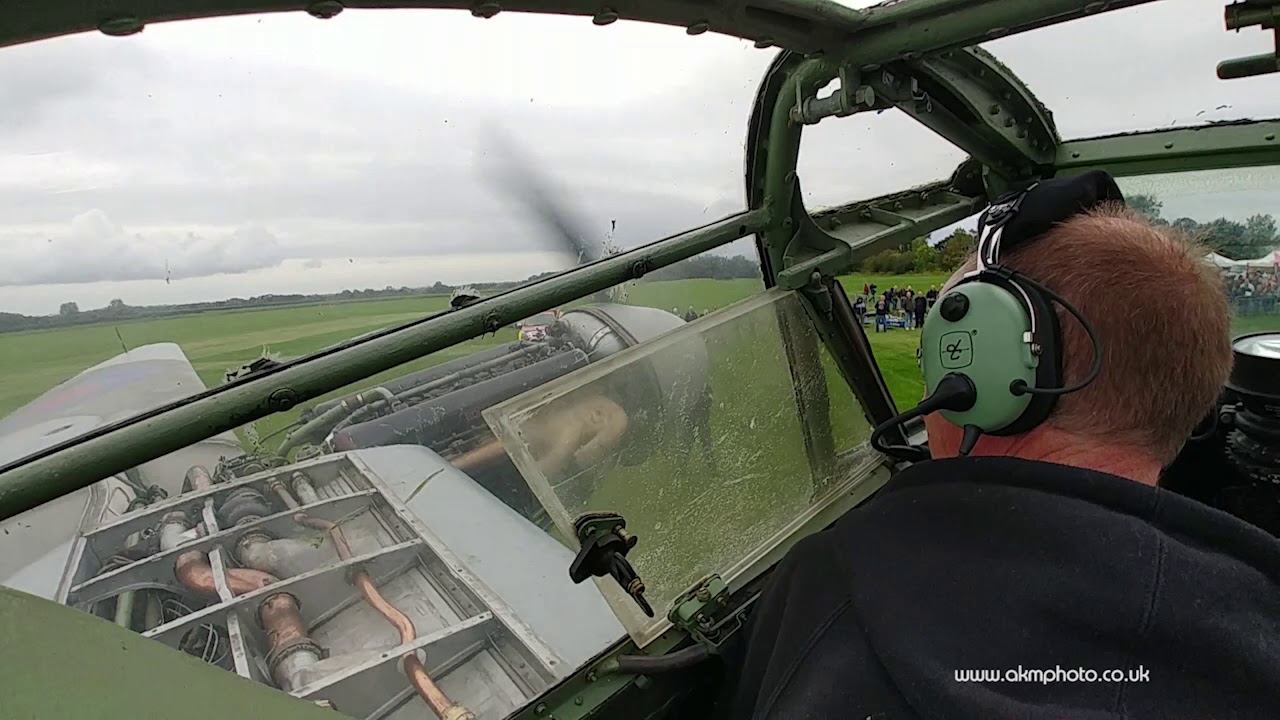 Mosquito HJ711 Port side Engine run 22nd September 2018 - YouTube