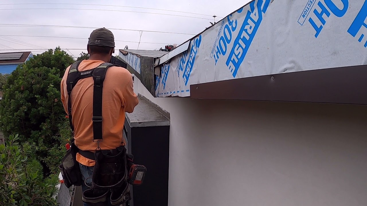 How to install aluminum metal fascia - YouTube