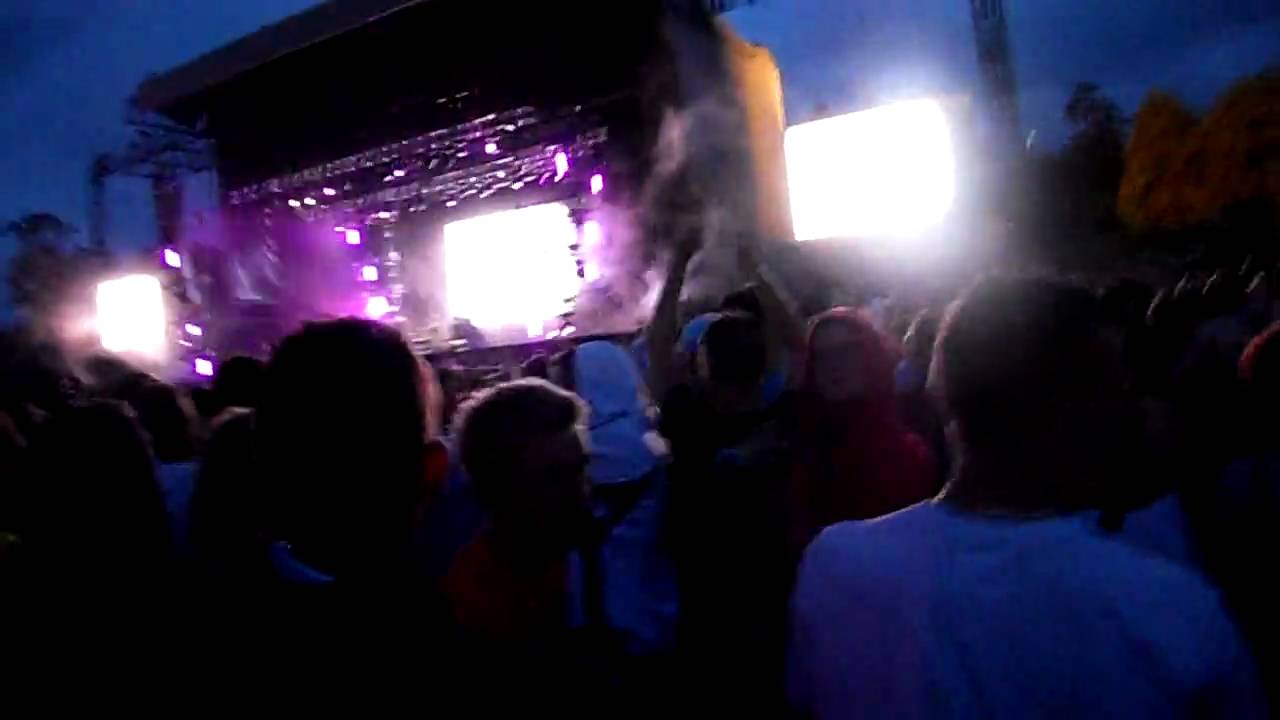 Fat boy slim - Renegade master....power to the people - YouTube