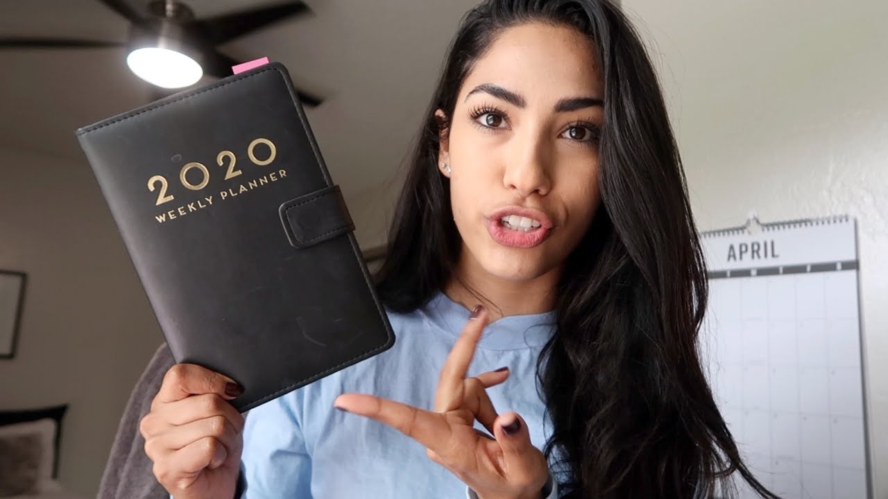 Whats in my Planner/ Agenda (How I plan my weeks) - YouTube