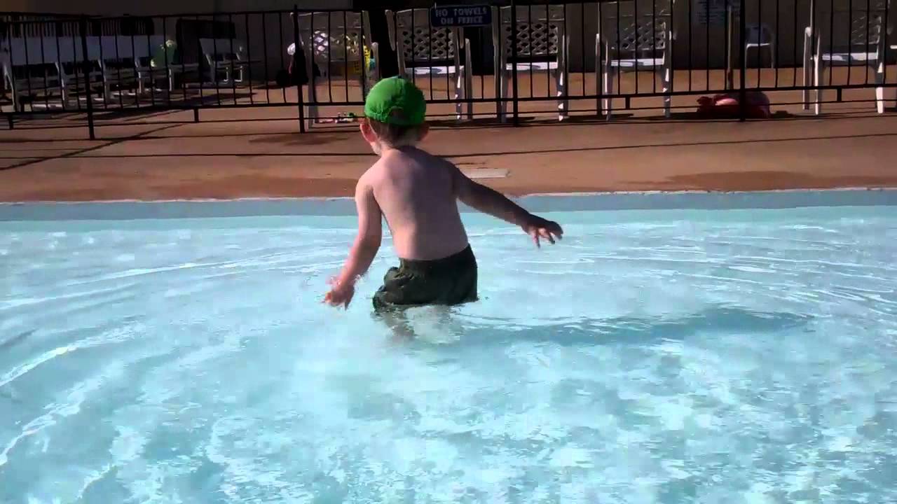 Pool in Freeburg, IL - YouTube