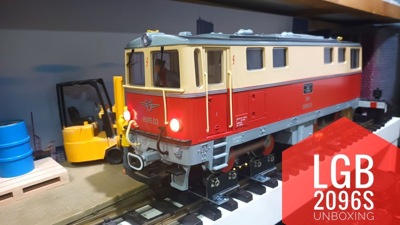 LGB 2096S - Unboxing & Testing - YouTube
