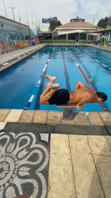 Learn to Swim – Perfect the Frog Kick in Breaststroke! - YouTube
