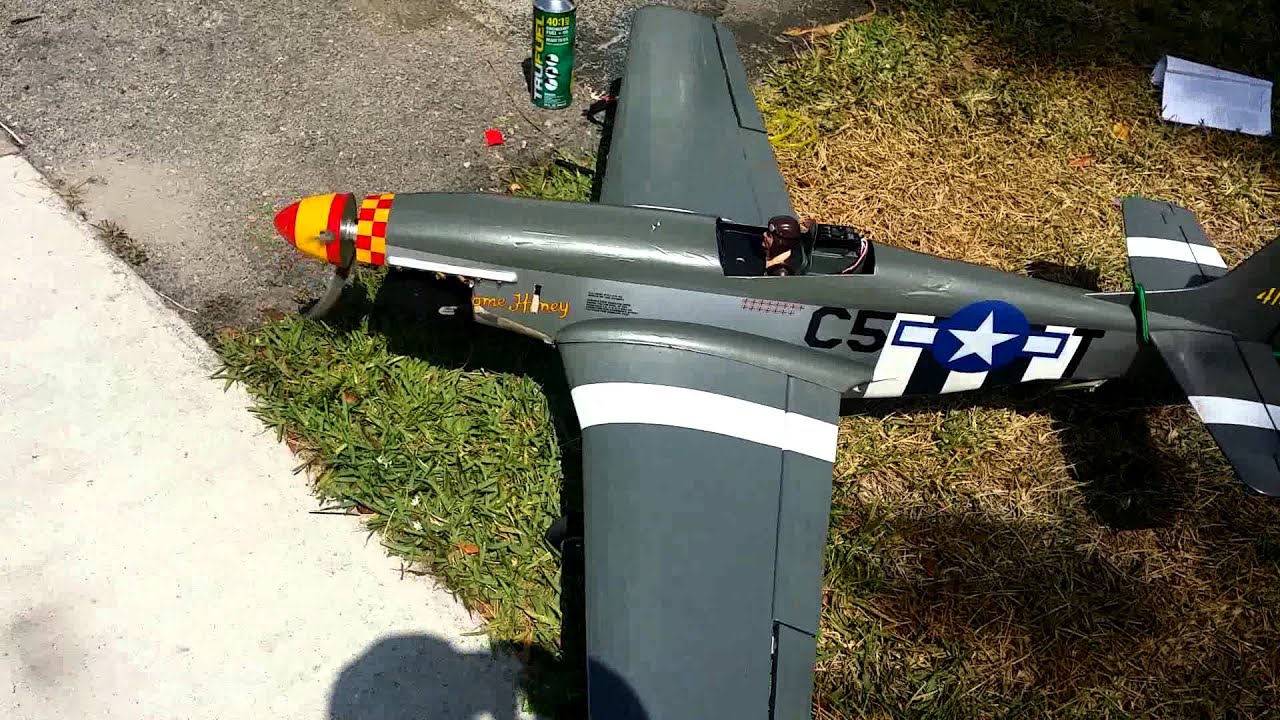 Top Flite p-51 W/ Evolution gx20 20cc gas well tun - YouTube