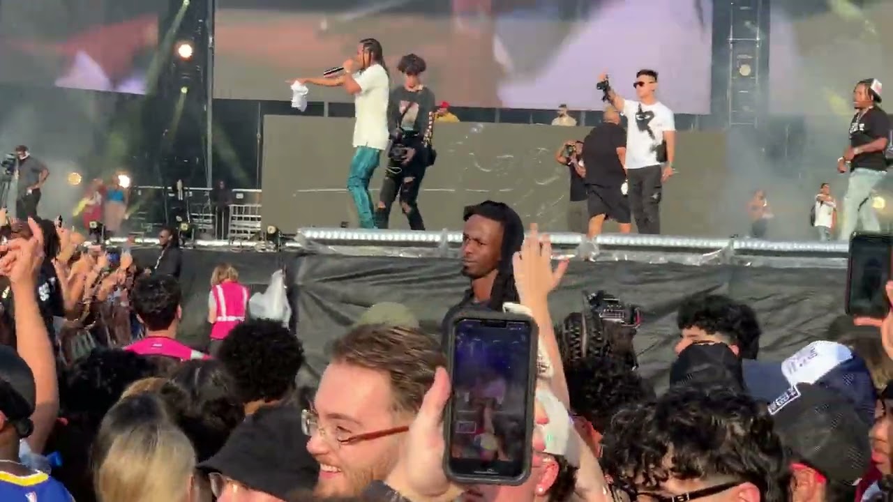 Pressa @ Rolling Loud Toronto 2022 (Full Performance) - YouTube