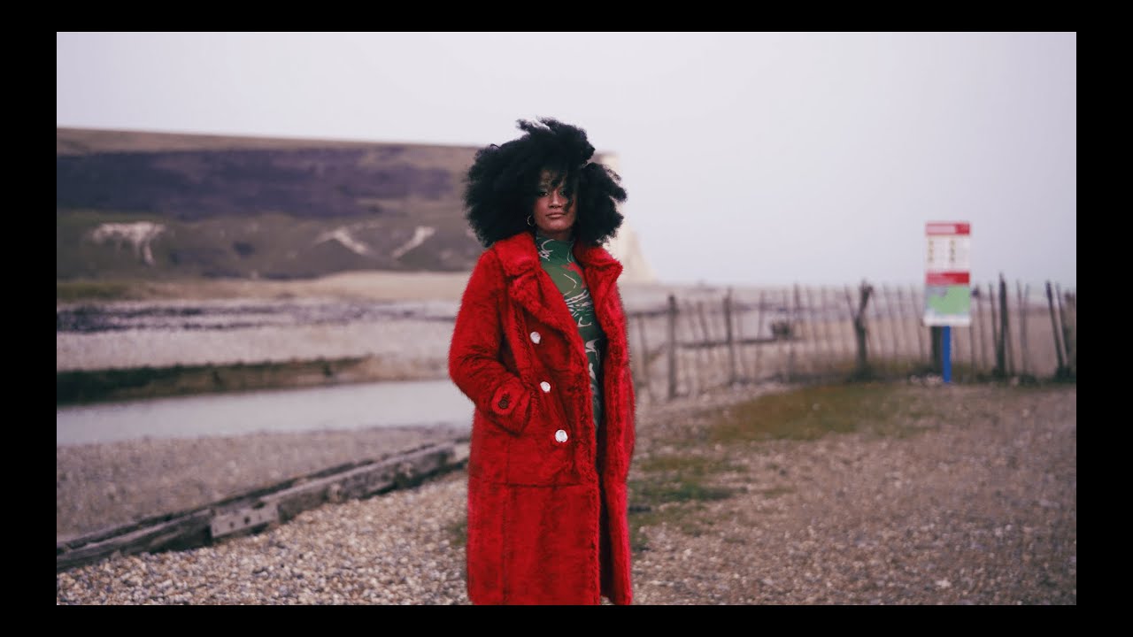 Scarlett Fae - Black Molasses (Behind The Scenes) - YouTube