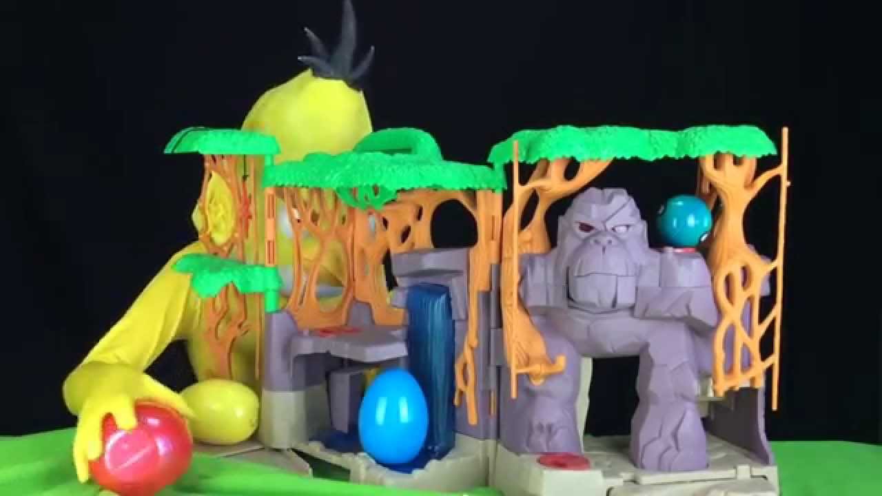 Angry Birds Chuck Attacks Surprise Eggs Jungle Village!! - YouTube