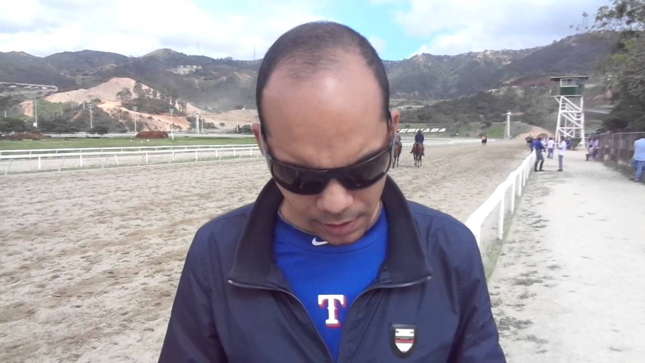 Micro Informativo Christian Castellano - YouTube