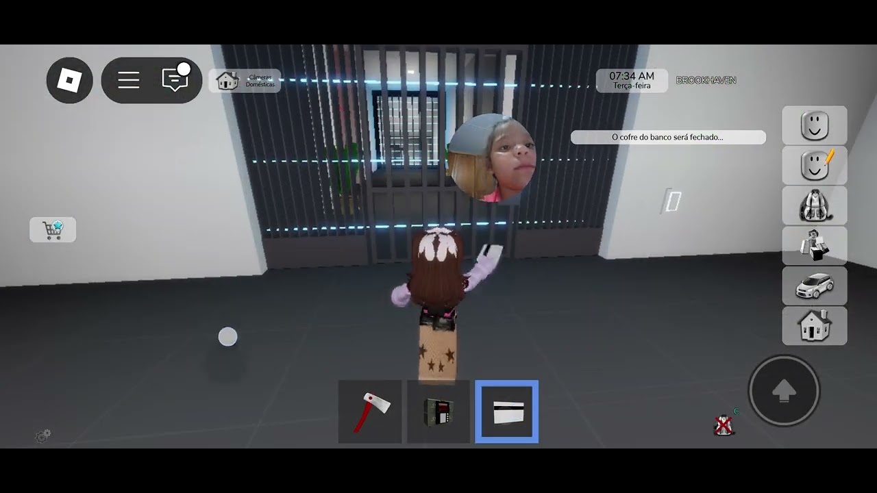 Maria Clara jogando Roblox - YouTube
