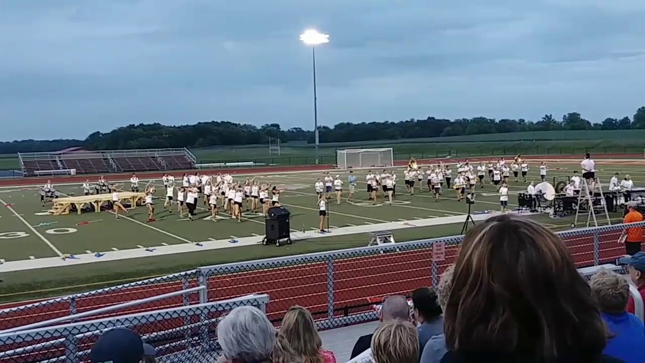 Waterloo Marching Bulldogs - YouTube