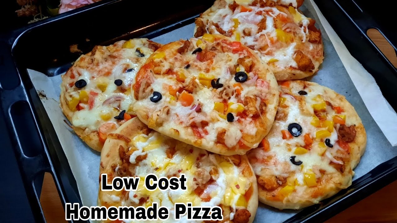 5000 Rupees Pizzas in just 500 Rupees | Low Cost Homemade Pizza Recipe ...
