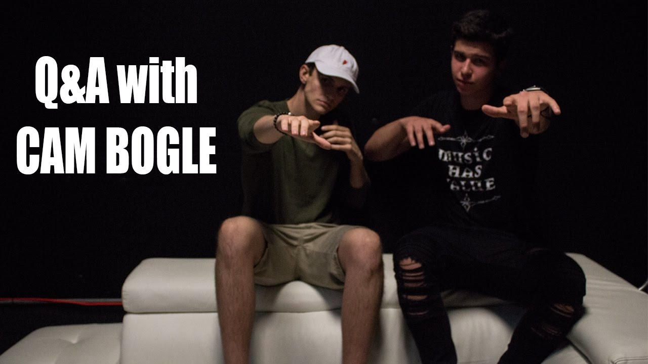 WOULD WE DATE A FAN?! w/ Cam Bogle - YouTube