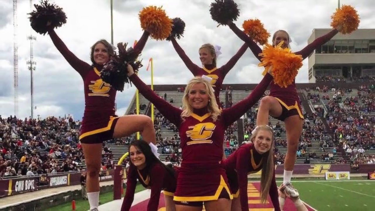 CMU Cheer: Meghan Bergum - YouTube