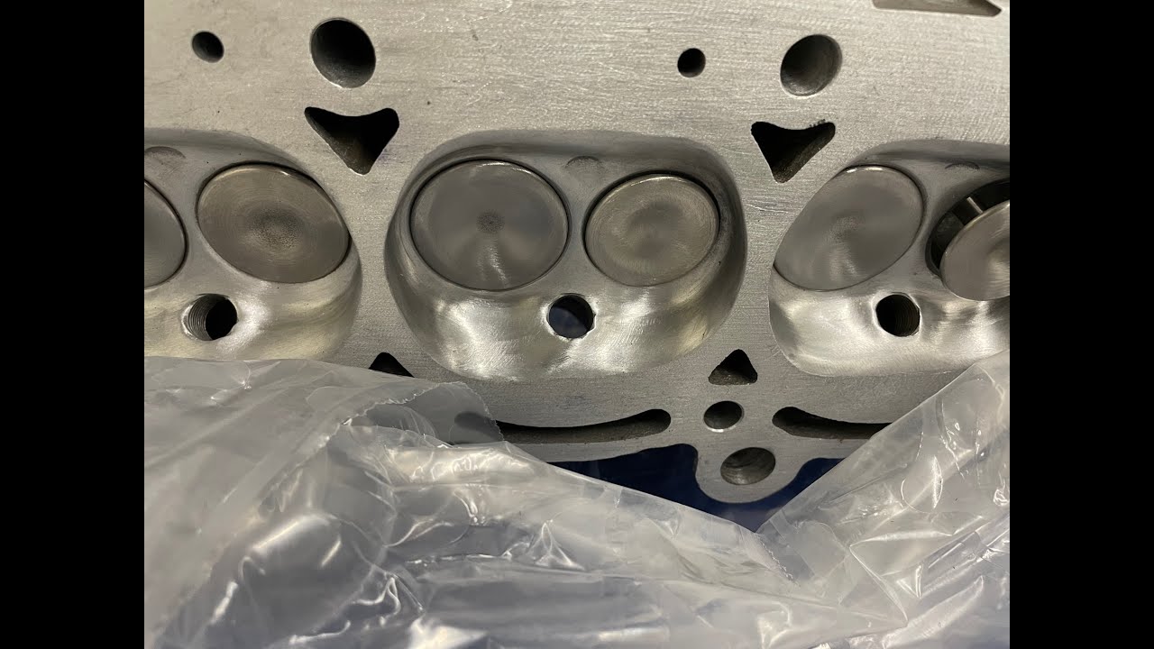 LET'S TALK TECH-DAVID VIZARD PORTED 2.2L TURBO HEAD - YouTube