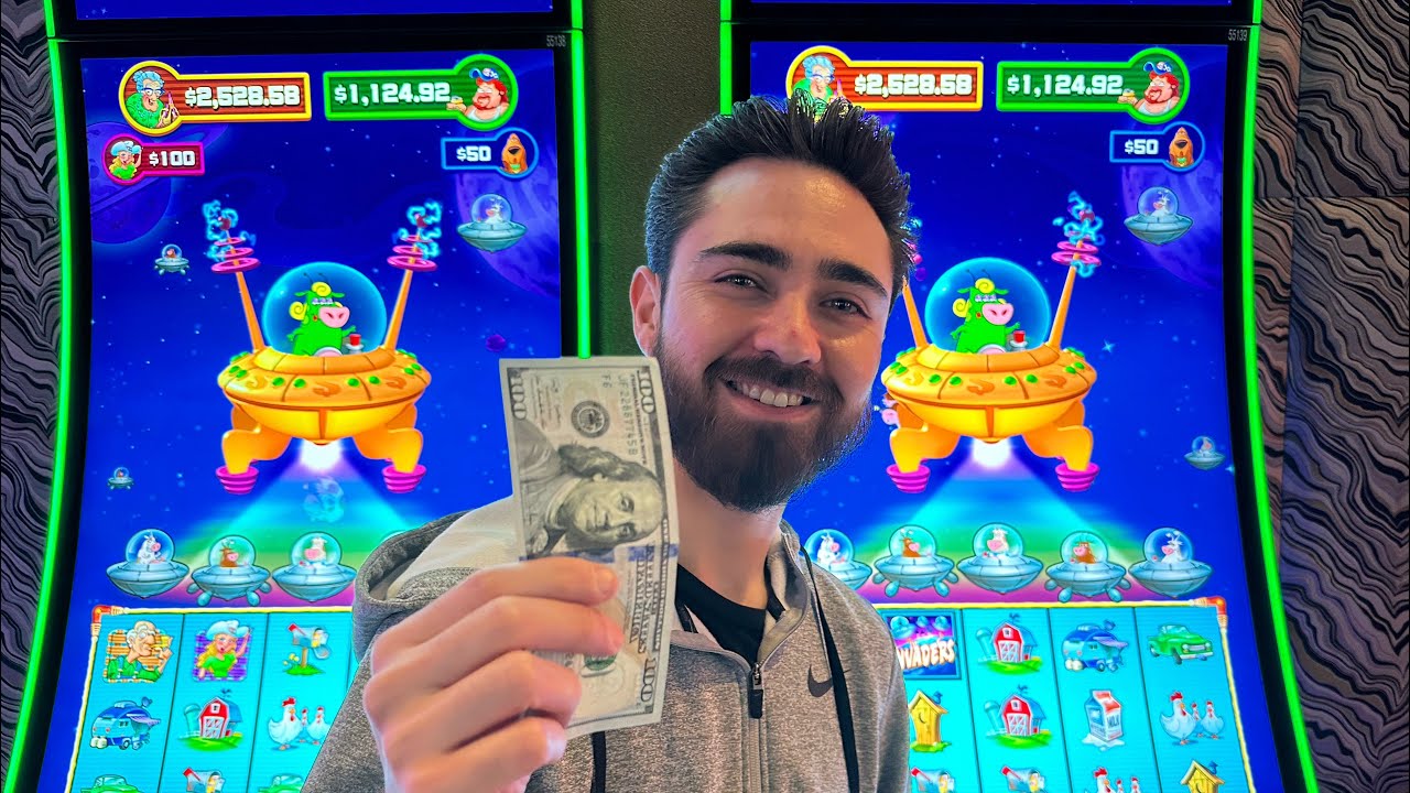 Is This The MOST GENEROUS Planet Moolah Slot Machine? - YouTube