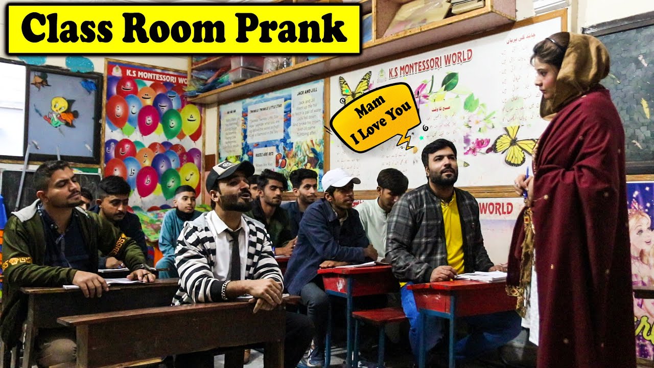 Class Room Student Prank | Pranks in Pakistan | Desi Pranks 2.O - YouTube