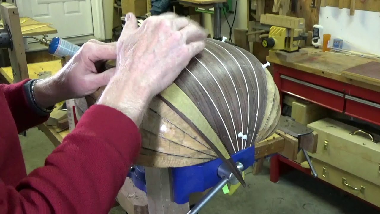 Making a Lute Body: Fitting Ribs to the Mould Part II - YouTube