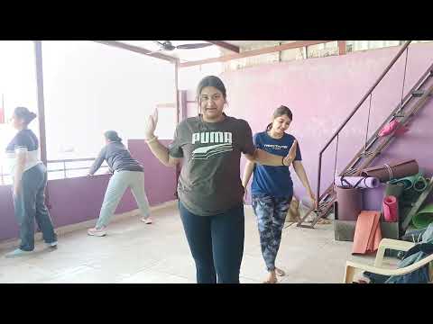 full body stretching exercises yoga for beginners #yoga #motivational #trending #viralvideo 