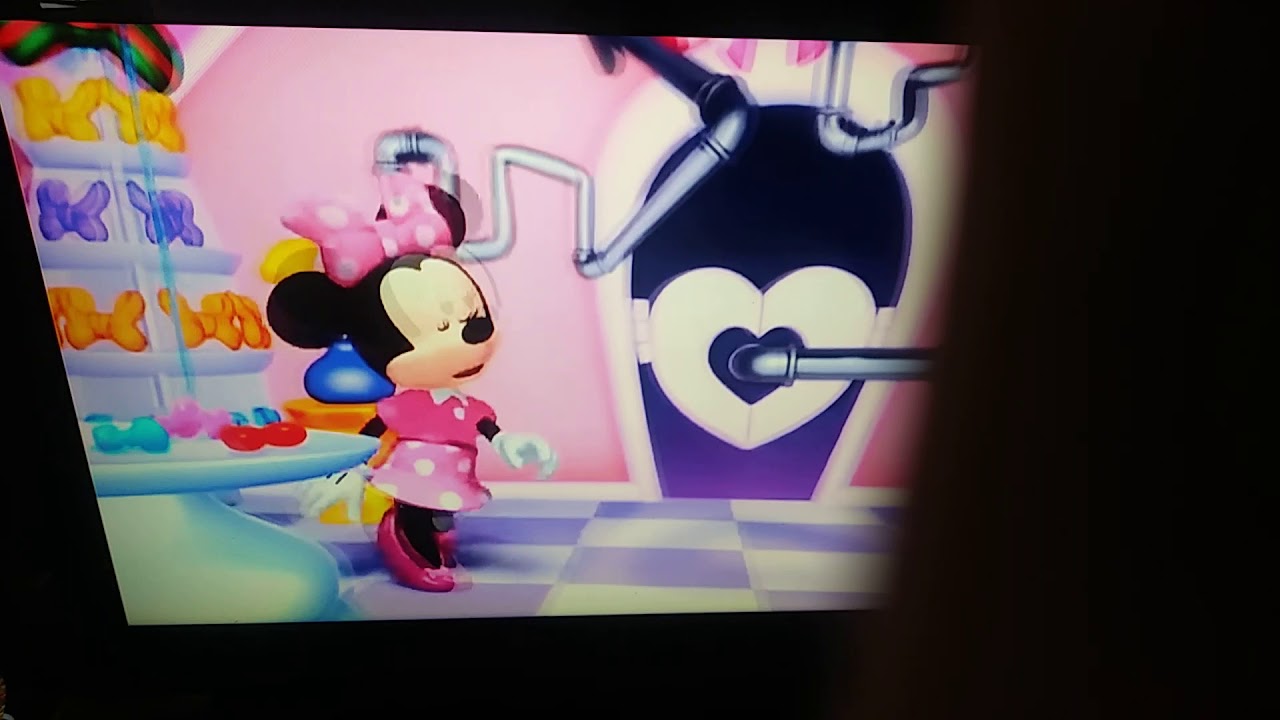 daisy duck butt joke - YouTube