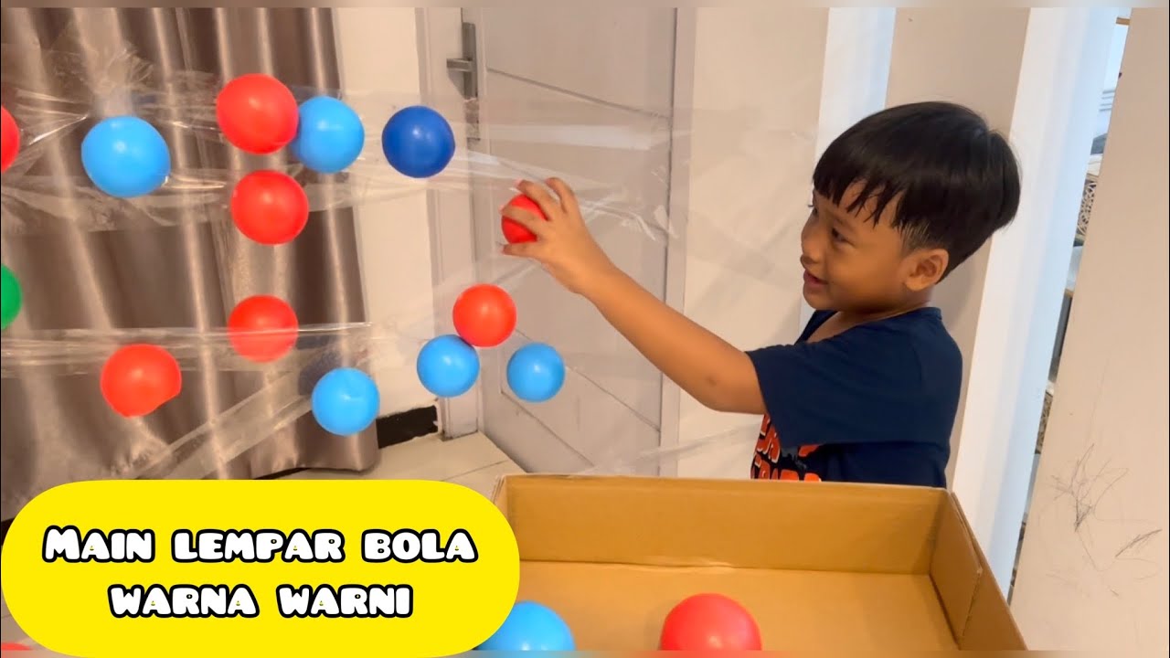 Main lempar bola warna warni || belajar menghitung bola || bermain ...