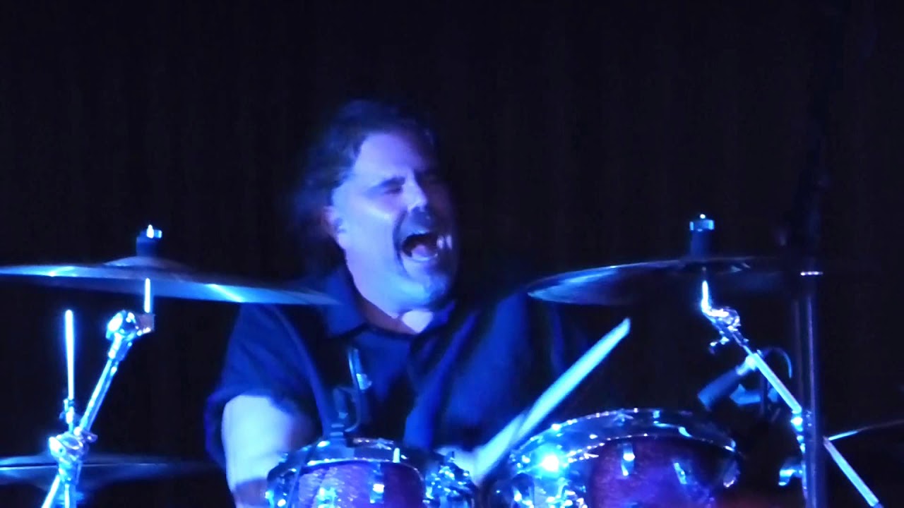 Michael Leasure Drum Solo Walter Trout at Worthing Pier’s Southern ...