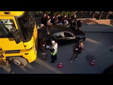 Bilader bu müptezeli benim başıma niye bela sardınız siz ya