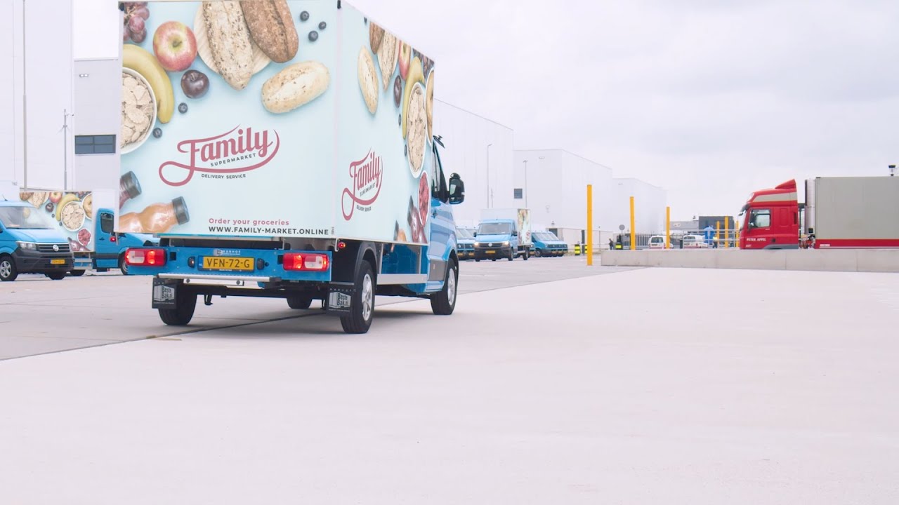 Last mile deliveries as an extra service. Loading bay solutions for ...