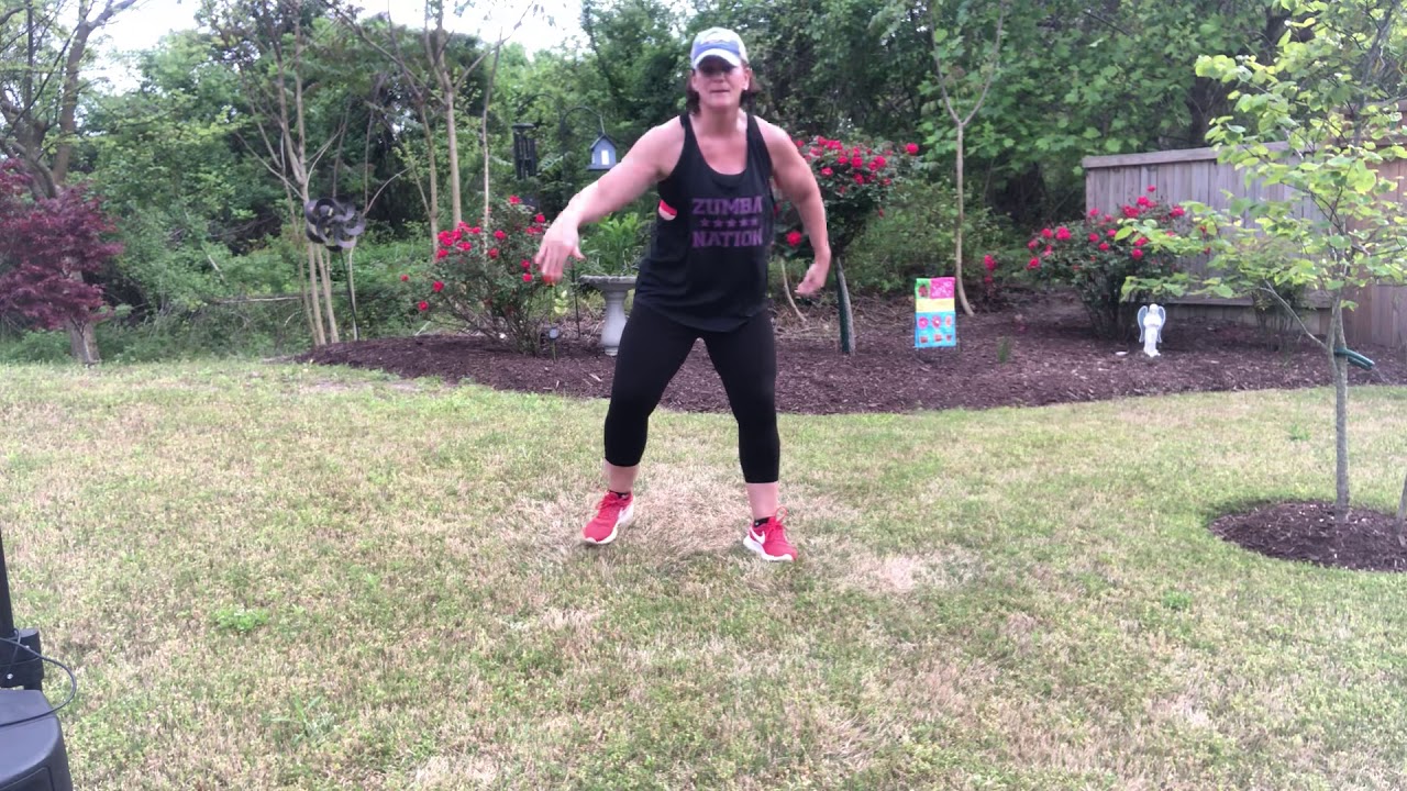 Warm up "Zumba Loco" - YouTube