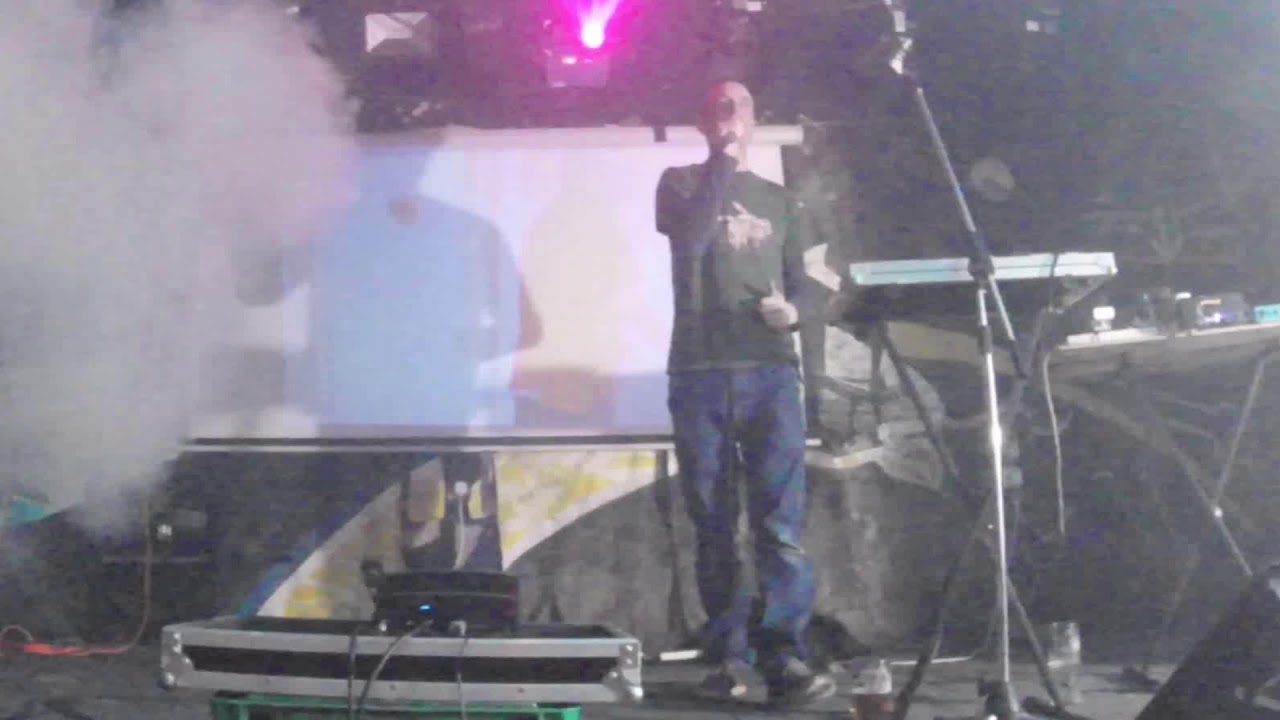 TinB - Diary of a Retiring Superhero (live) - YouTube