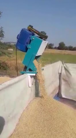 grain loader machine - YouTube