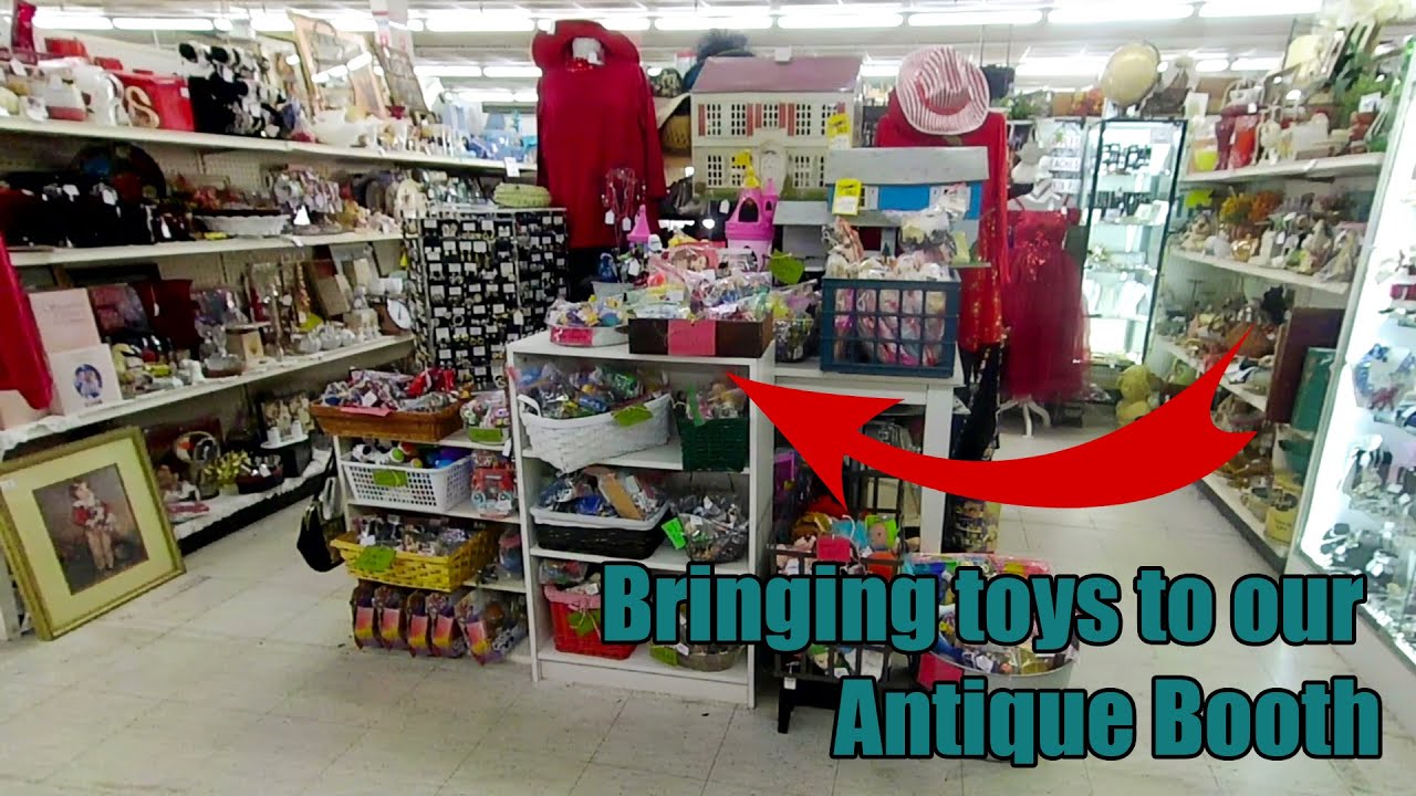 Bringing the Toys to our Antique Booth - YouTube
