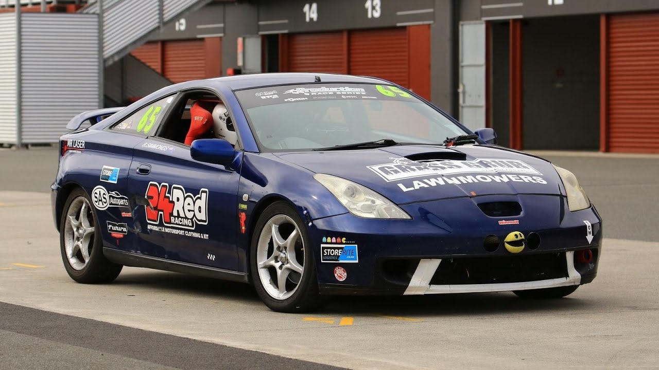 Bruce Simmonds OKCUP Final 1 Hour Race Hampton Downs 2024 - YouTube