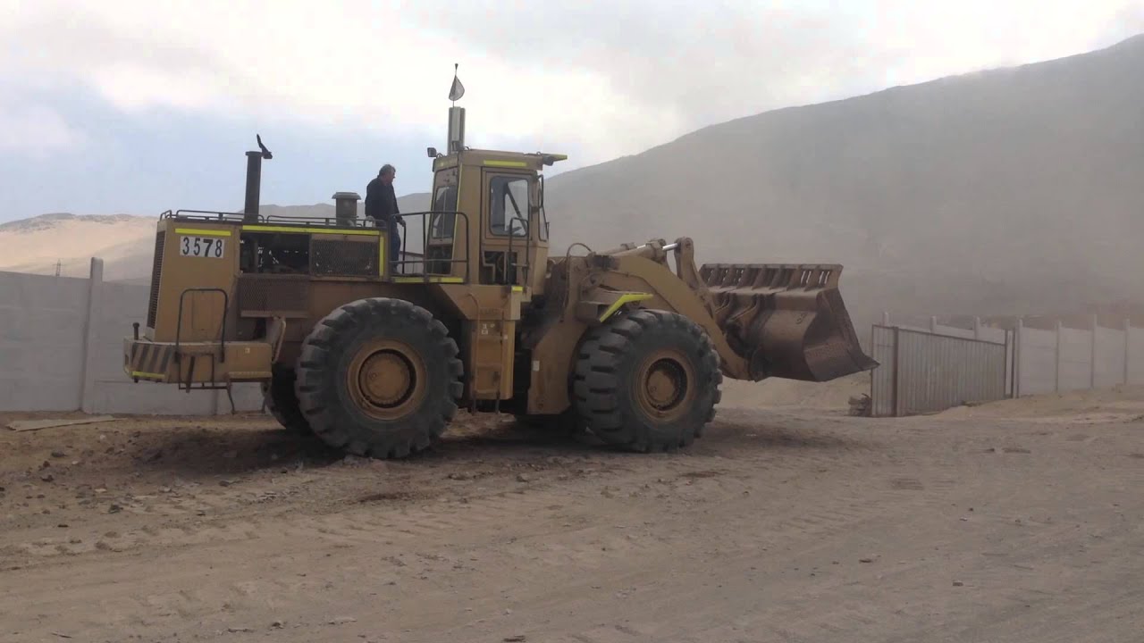 Cat 988B 1985 - YouTube