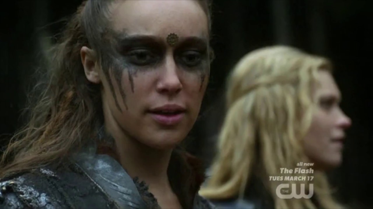 Clarke & Lexa - Army - YouTube