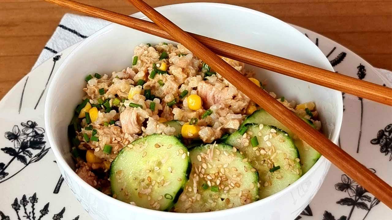 ENSALADA DE ARROZ INTEGRAL Y ATÚN CON SALSA ORIENTAL - No Solo recetas