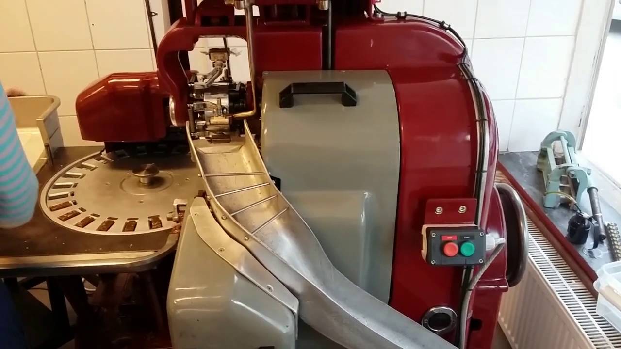 Rose Forgrove 22B Confectionery Wrapping Machine - YouTube