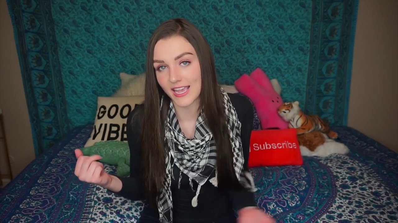THAT POPPY- EXPLAINED YOUTUBER CONSPIRACY THEORY - YouTube