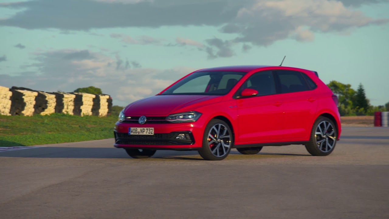 Essai Volkswagen Polo VI GTI : sportive de geek - YouTube